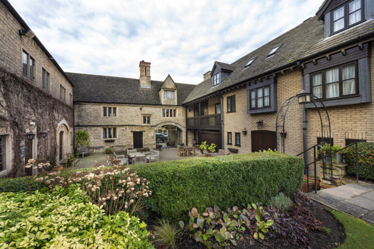 The Bell Inn - Hotel, Eatery & Coffee House - Stilton